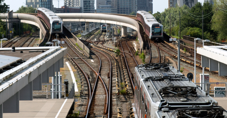 METRO (subway) AMSTERDAM: info, maps, tickets & fares (2024)